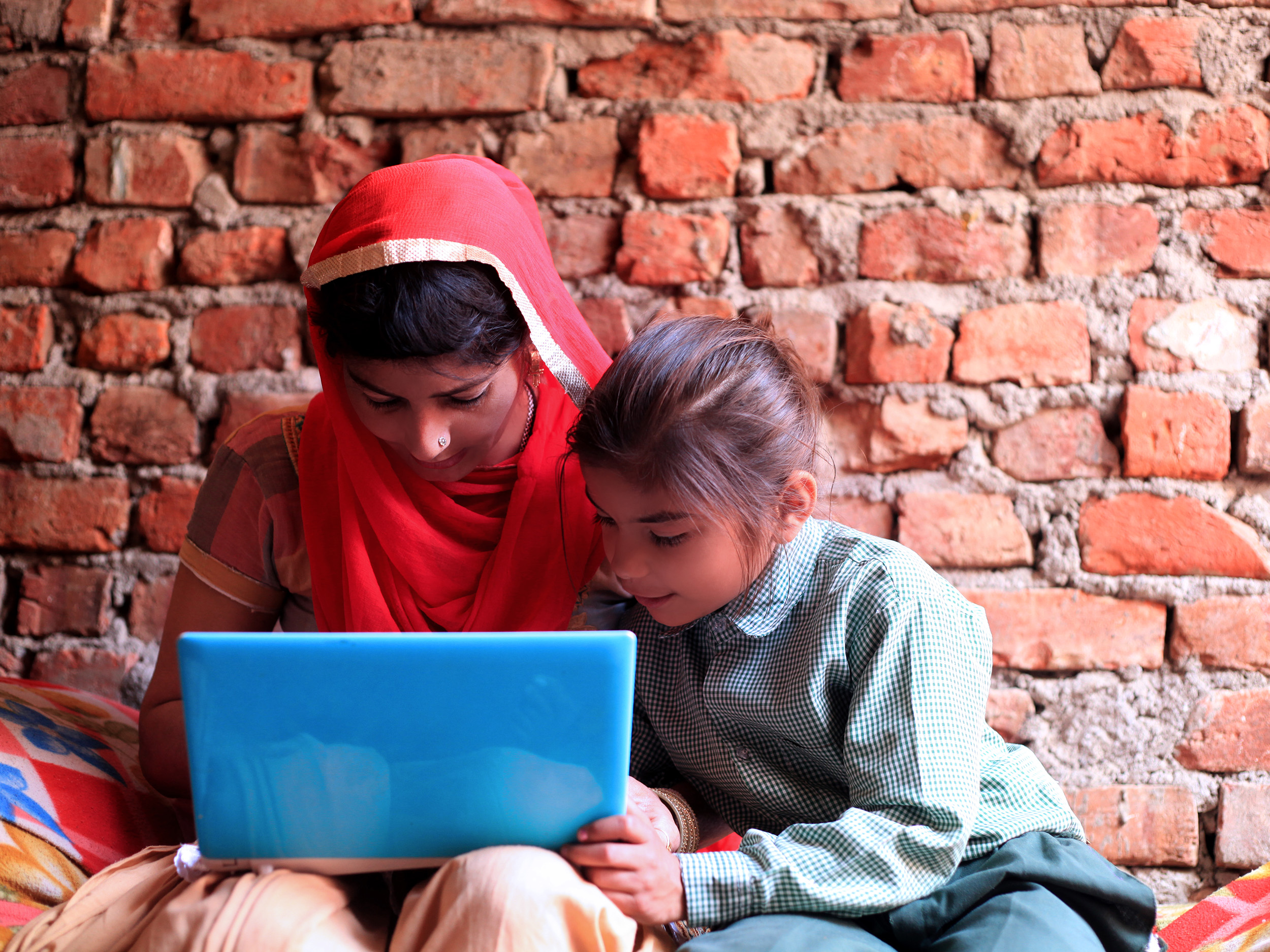 How to reach remote students with limited access to technology | THE ...