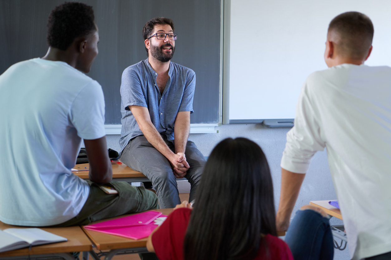 Improving relations between academics and international students| THE ...