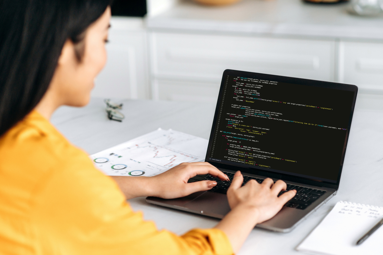 Authentic assessment design for computer programming master’s courses ...